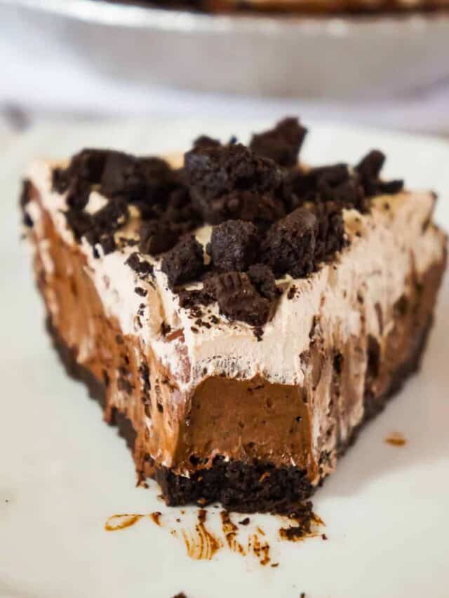 How to Make Chocolate Oreo Pie - THIS IS NOT DIET FOOD