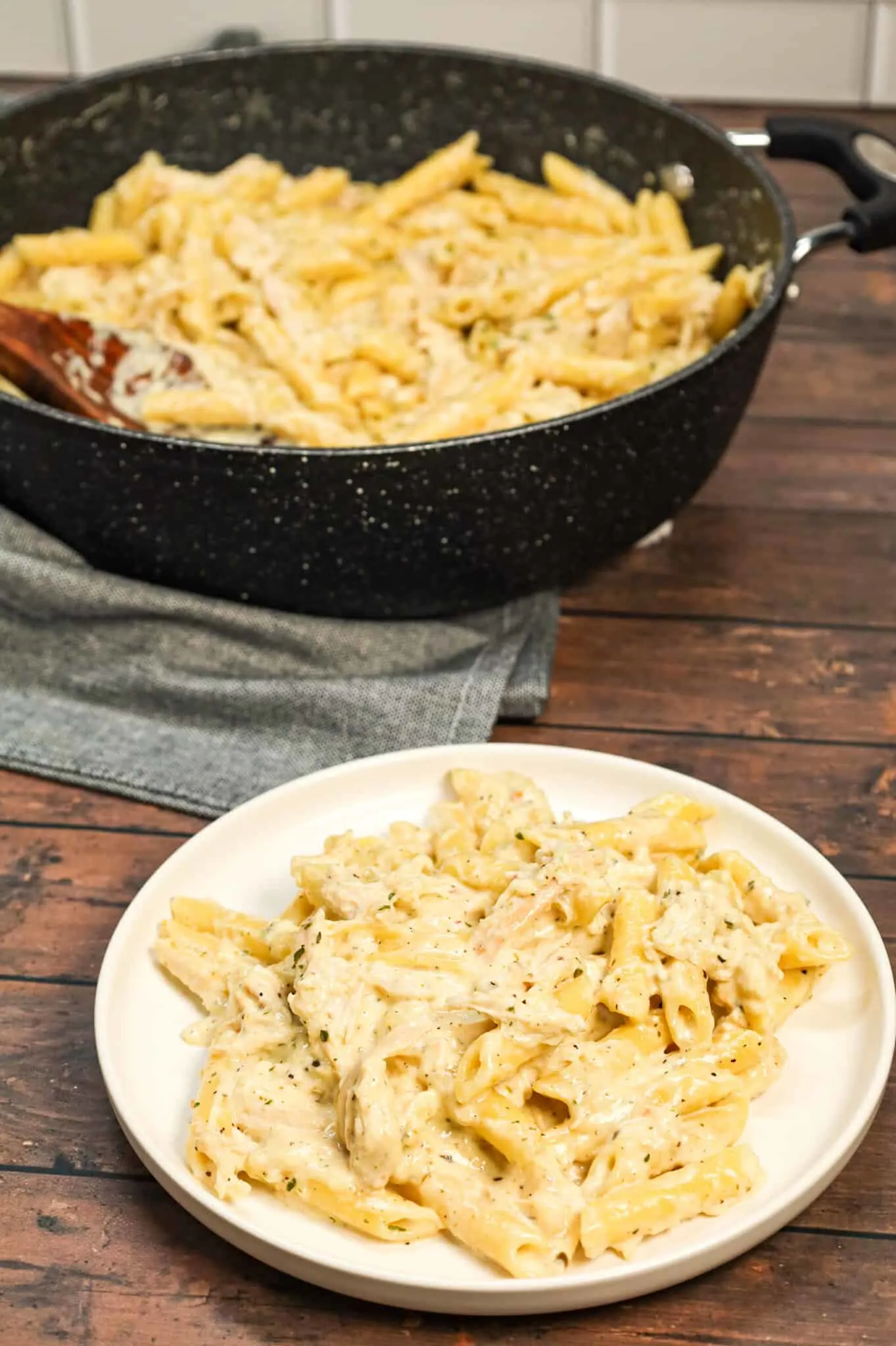 Chicken Alfredo Penne - THIS IS NOT DIET FOOD