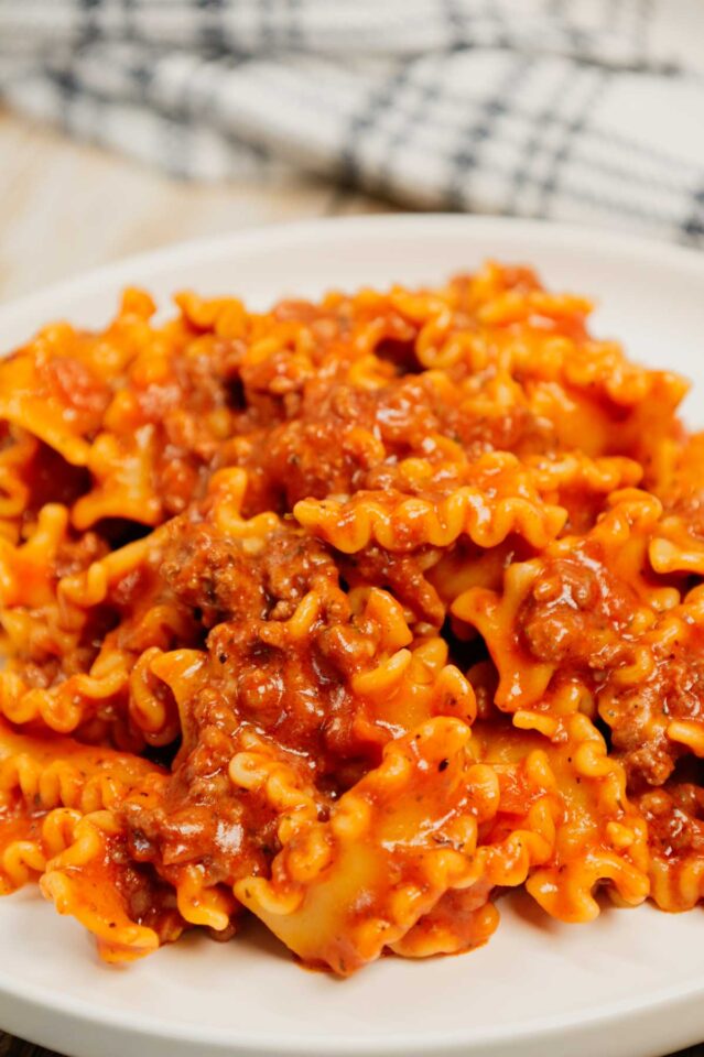 Hamburger Helper Lasagna - THIS IS NOT DIET FOOD