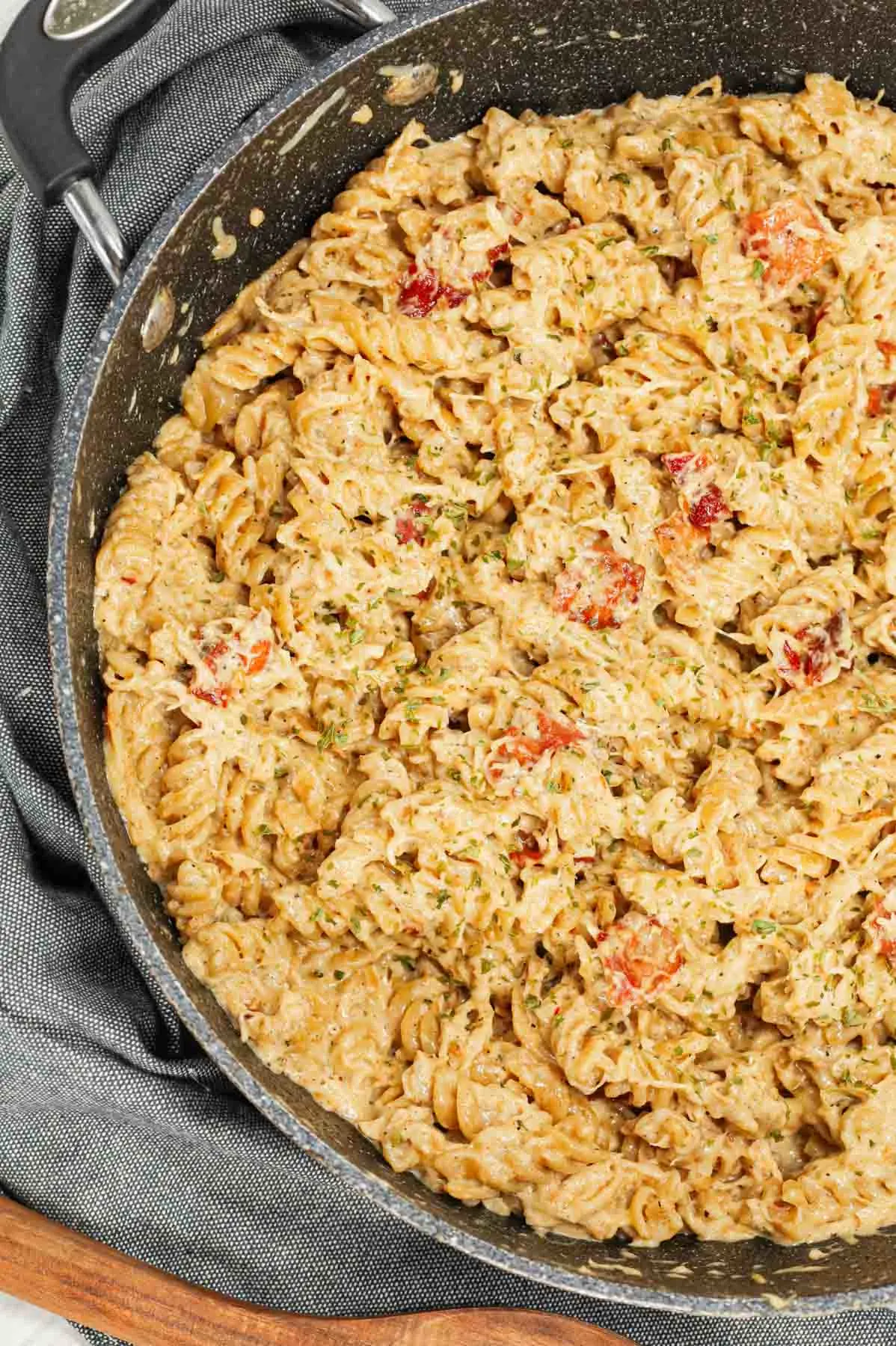 Chicken and Bacon Rotini Alfredo - THIS IS NOT DIET FOOD