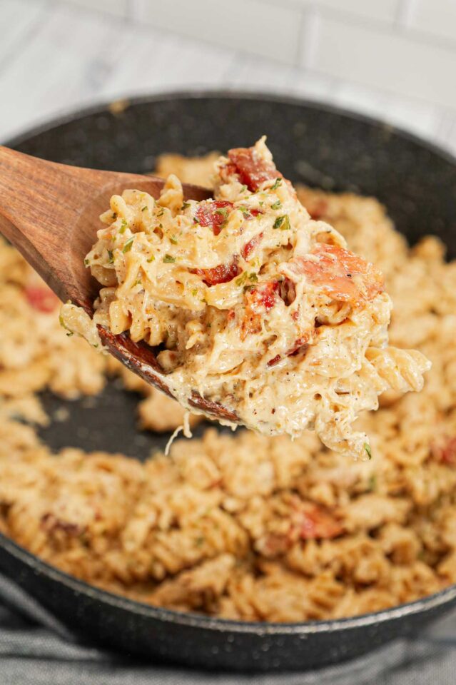 Chicken and Bacon Rotini Alfredo - THIS IS NOT DIET FOOD