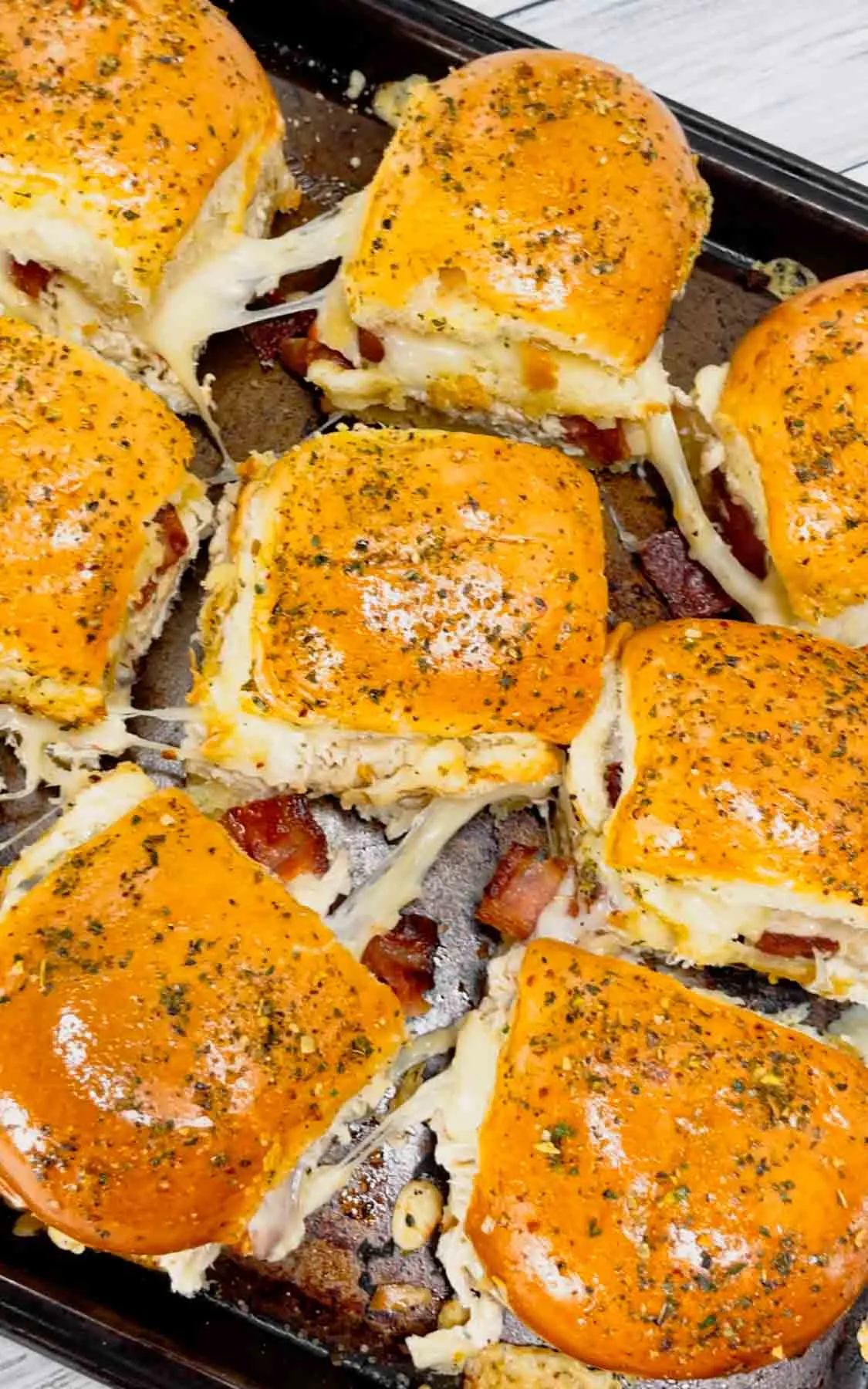 Garlic Parmesan Chicken Sliders - THIS IS NOT DIET FOOD