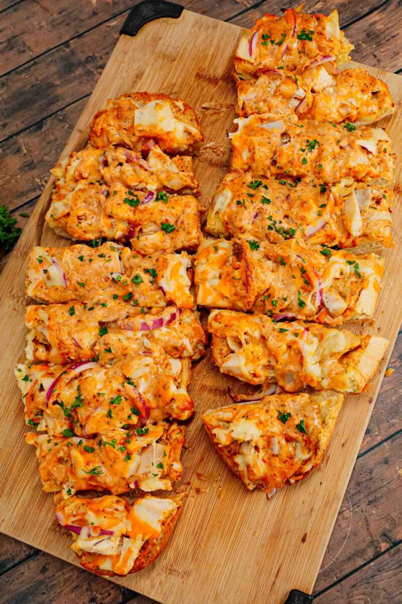 Cajun Chicken Alfredo Garlic Bread - THIS IS NOT DIET FOOD