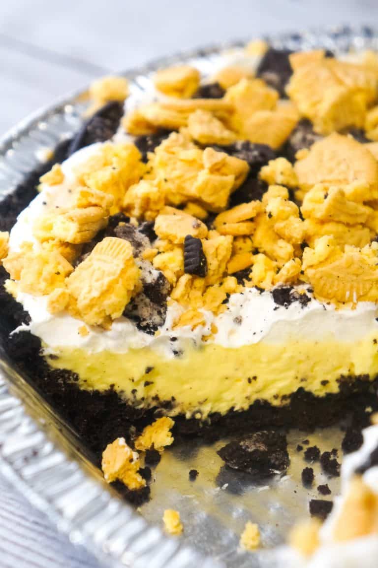 No Bake Lemon Oreo Pie - THIS IS NOT DIET FOOD
