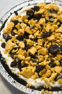 No Bake Lemon Oreo Pie - THIS IS NOT DIET FOOD