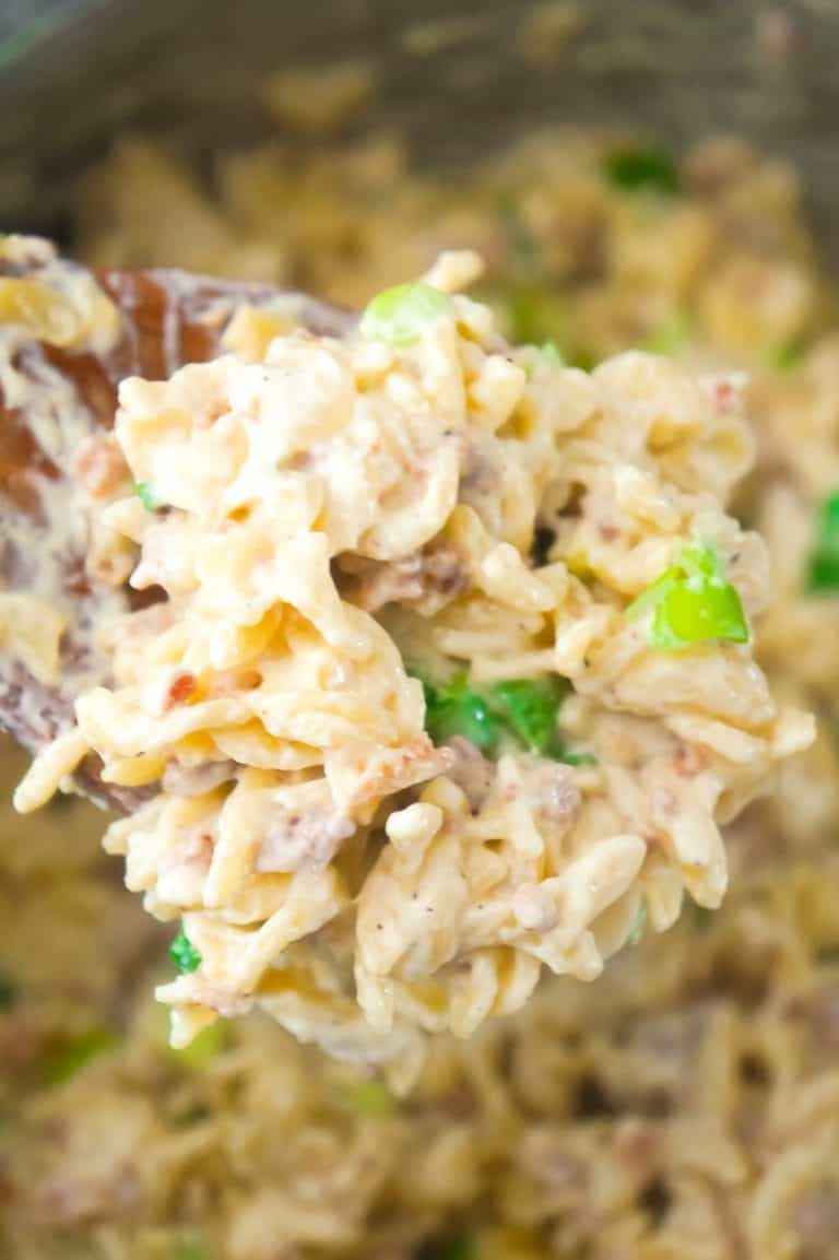 One Pot Bacon Cream Cheese Pasta - THIS IS NOT DIET FOOD